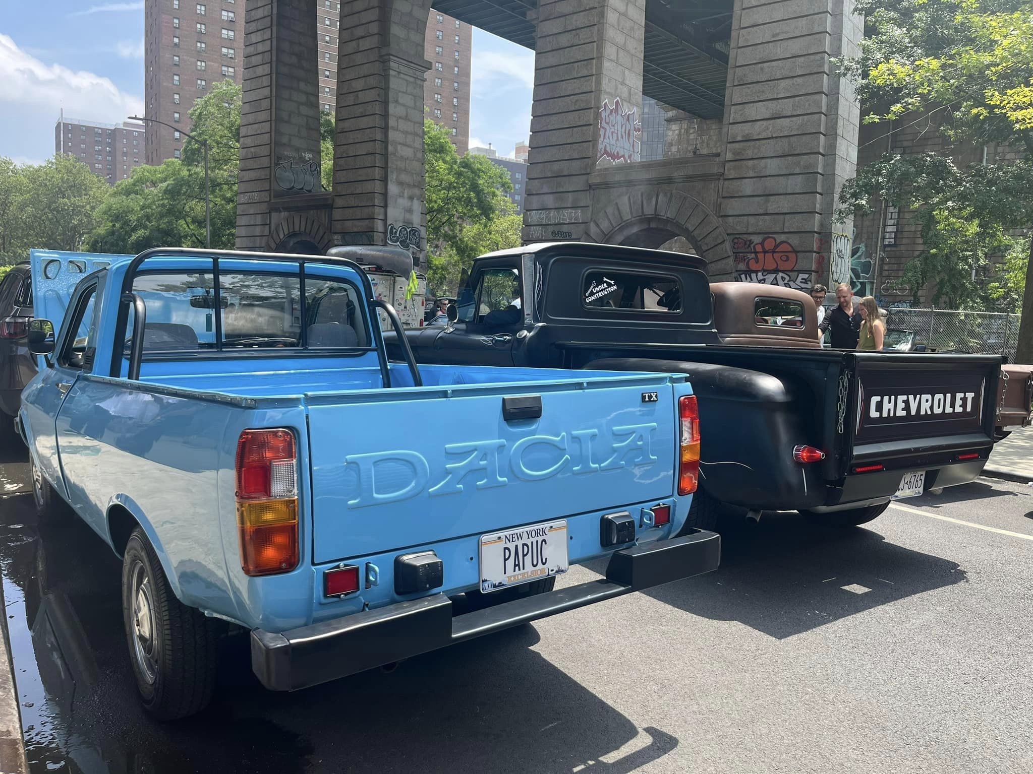 Dacia Papuc Eduard Palaghiță (1) - AutoTest Magazin